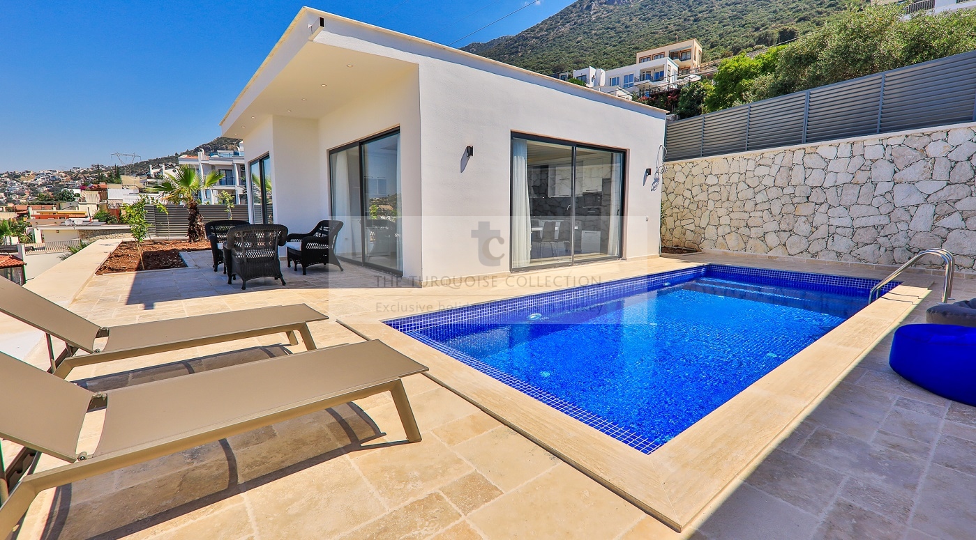 Villa Mini Arden | The Turquoise Collection