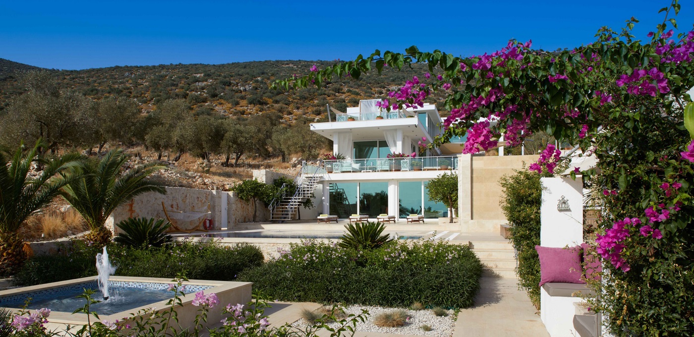 The Glass House | The Turquoise Collection